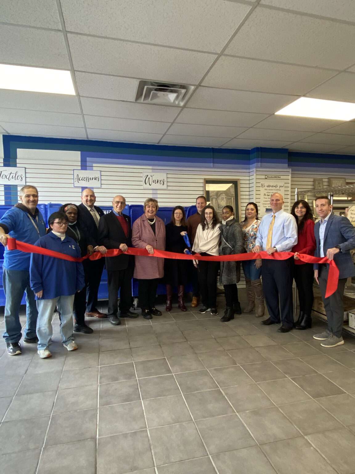 First Goodwill Mini Shop & Donation Drop opens in Long Island, NY ...